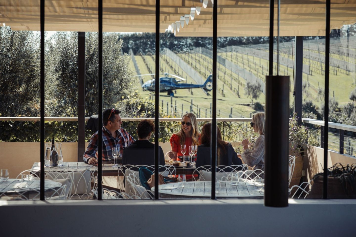 Helicopter to Waiheke for Lunch | Heletranz