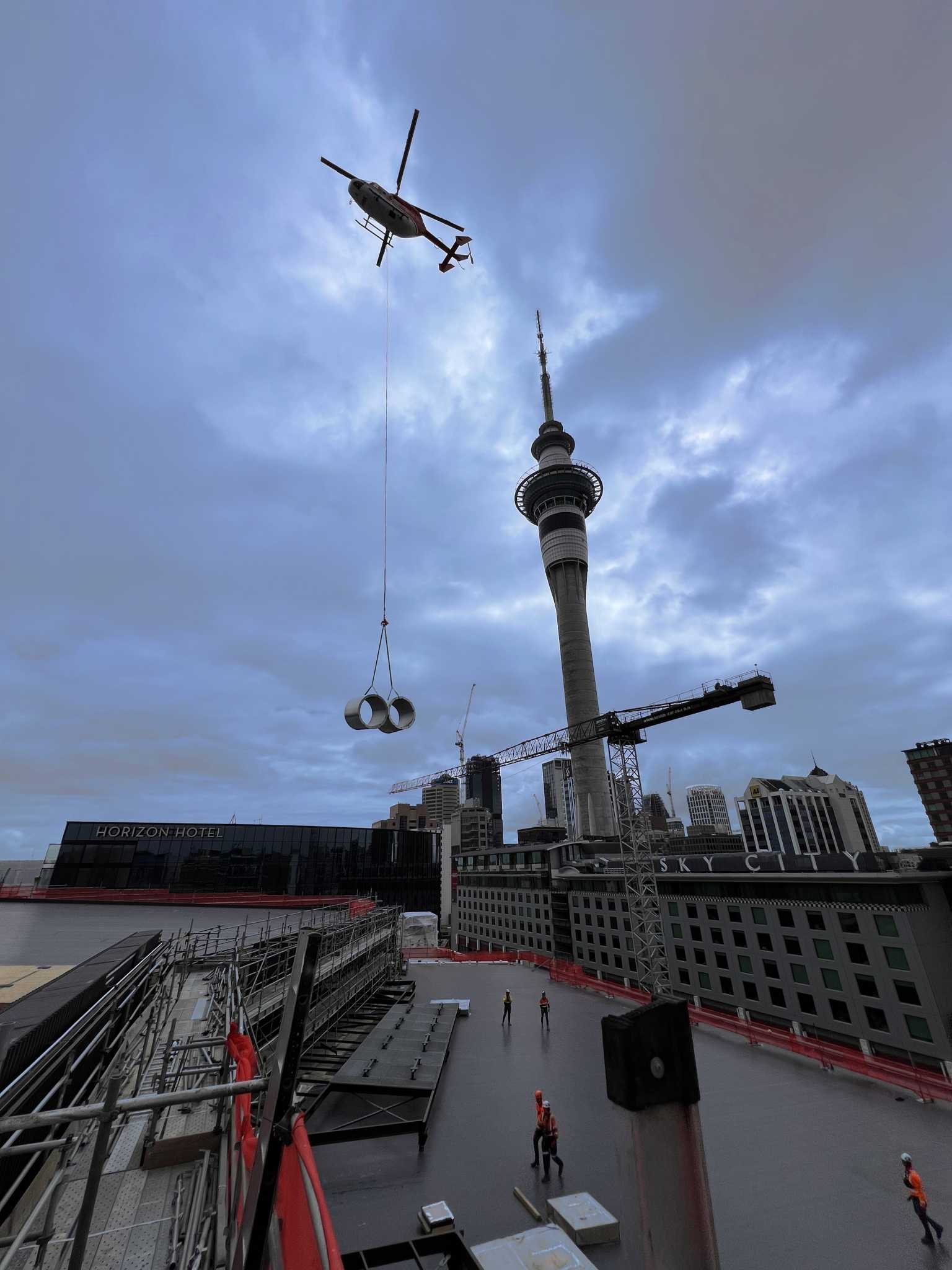 Heavy-Lift Helicopter - Helicopter Lifting | Heletranz Helicopters